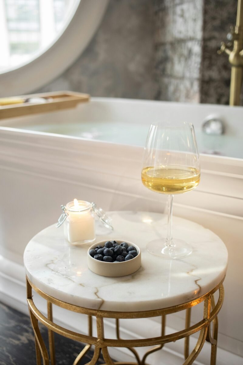 21 Spa Bathroom Ideas To Create Your Private Paradise - THE CHIC QUOTA