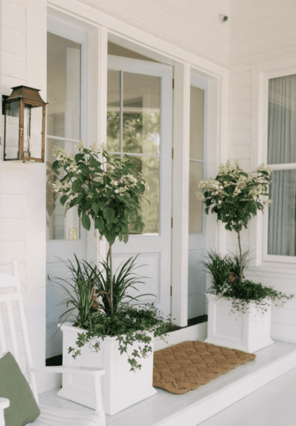 21 Modern Small Front Porch Ideas To Copy Now - THE CHIC QUOTA