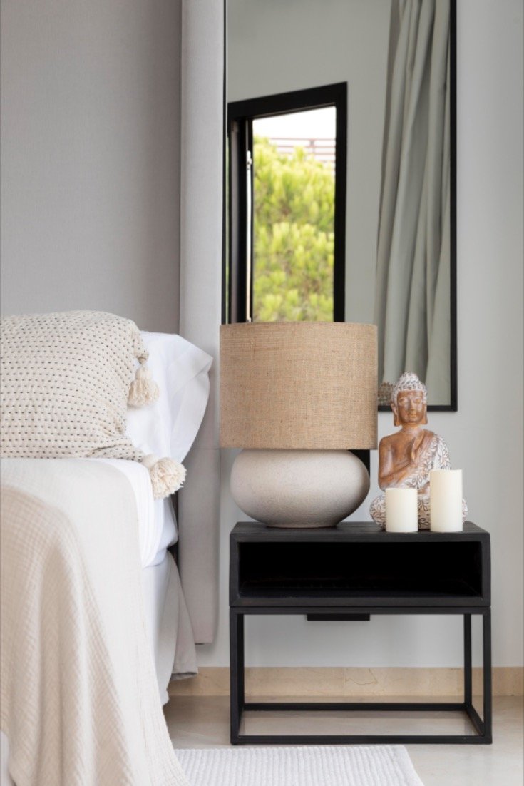 Neutral Bedroom Decor To Copy Now For Understated Elegance - The Chic Quota