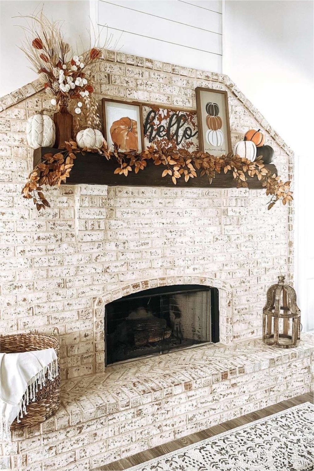 Fall Mantle Decor: 18 Beautiful Ideas To Inspire You - The Chic Quota