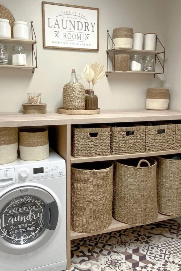 24 Laundry Room Ideas That Combine Beautiful Design & Functionality ...