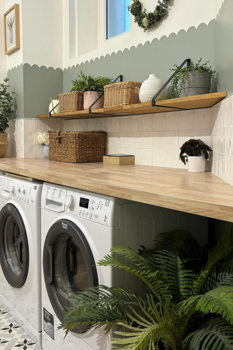 24 Laundry Room Ideas That Combine Beautiful Design & Functionality ...