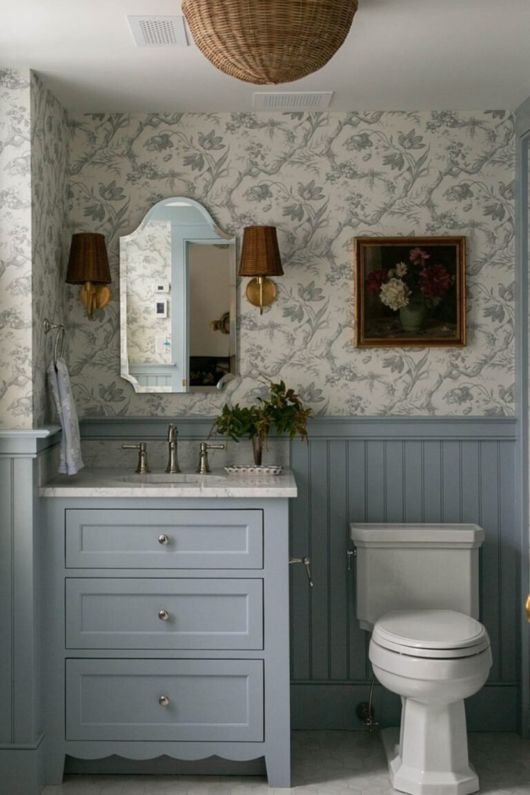 26 Best Bathroom Wall Decor Ideas For A Beautiful Space - The Chic Quota