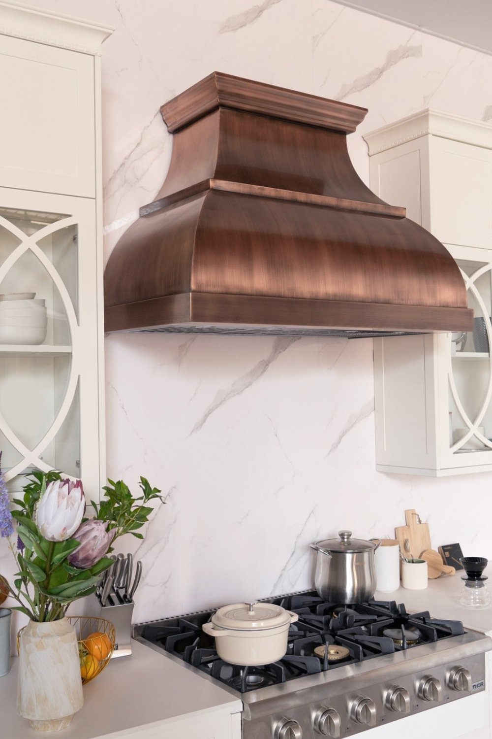 24 Best Farmhouse Kitchen Hood Ideas for a Rustic Style - The Chic Quota