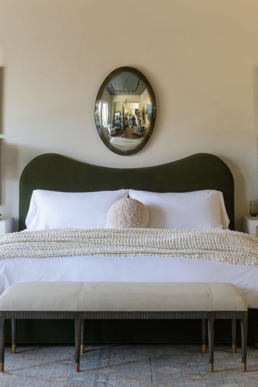 18 Best Over The Bed Wall Decor Ideas You Need For A Stylish Bedroom ...