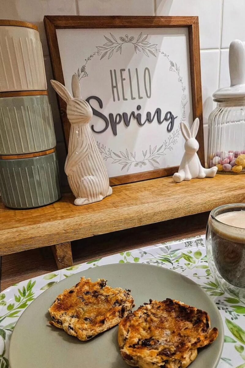 22 Simple Spring Kitchen Decor Ideas To Refresh Your Space - The Chic Quota