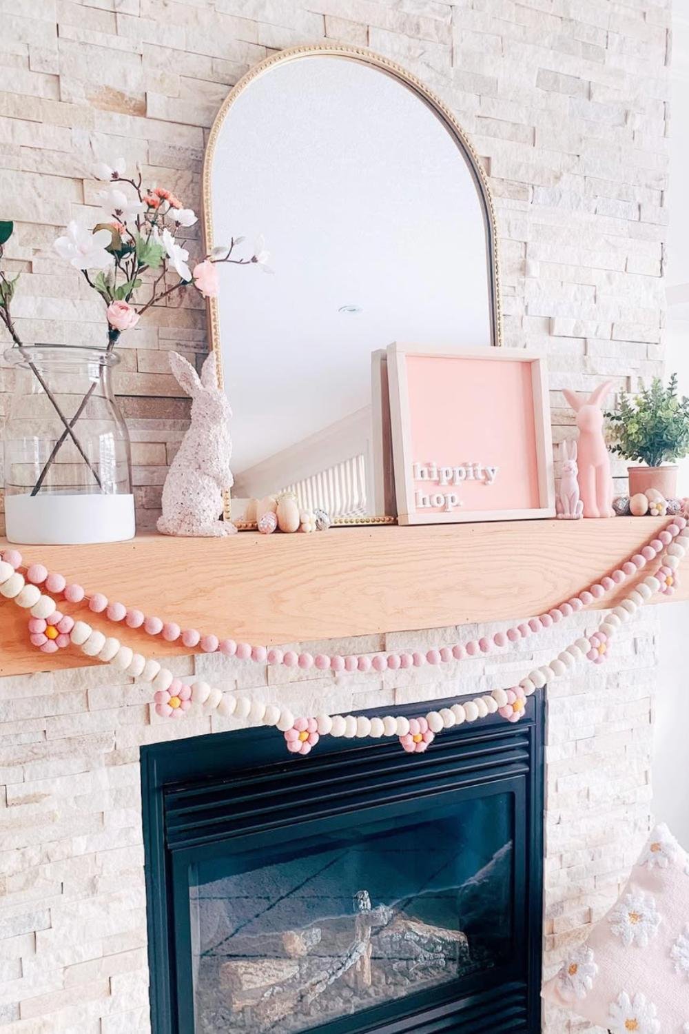 18 Spring Mantle Decor Ideas For Beautiful Seasonal Upgrades - The Chic ...