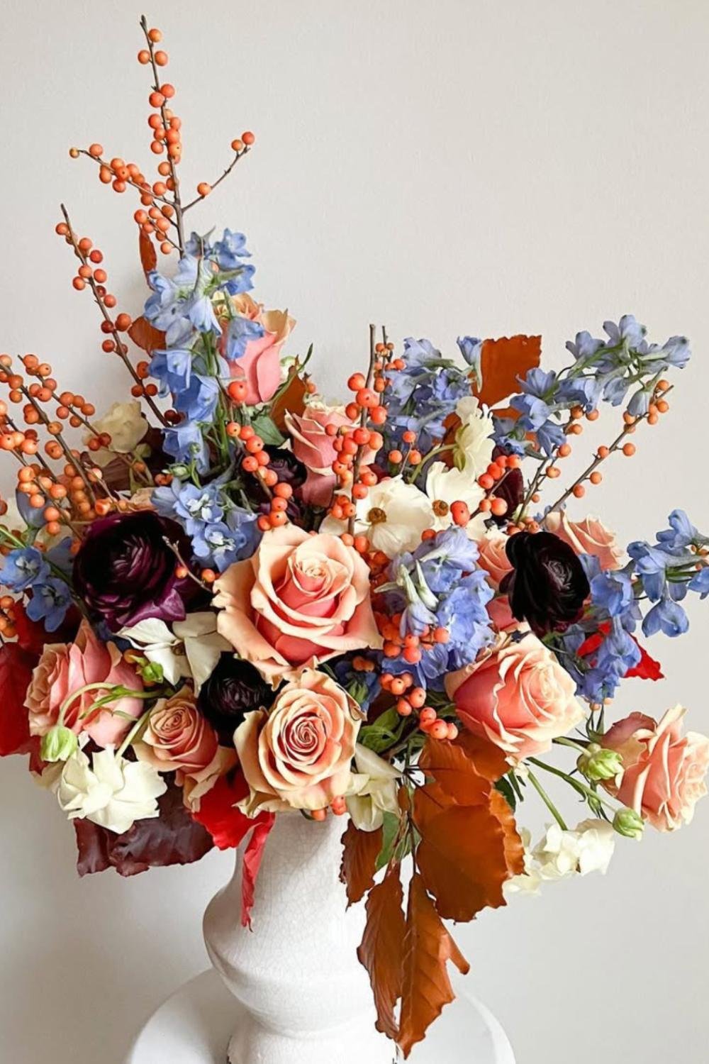 23 Beautiful Fall Flower Arrangements That Will Elevate Your Space ...